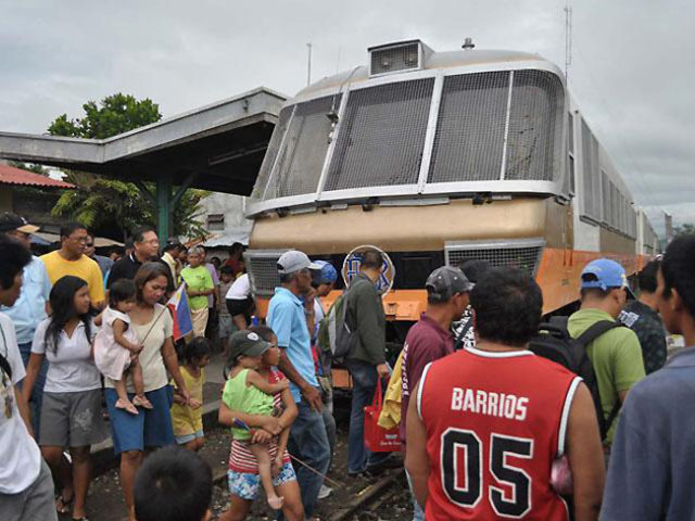 Philippine National Railways (PNR) will resume its Manila-Bicol Region ...